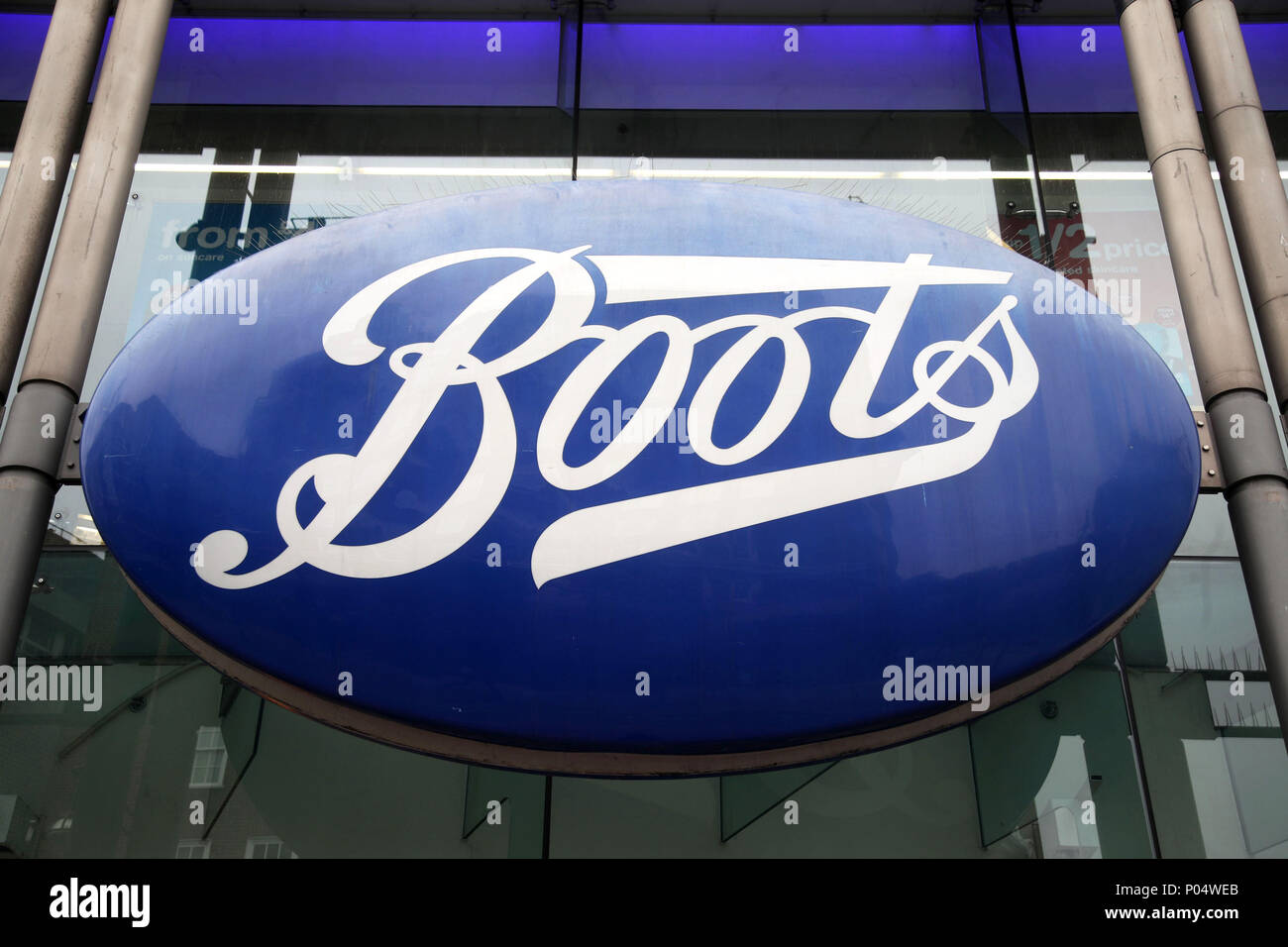 A branch of boots on oxford street hi-res stock photography and images ...