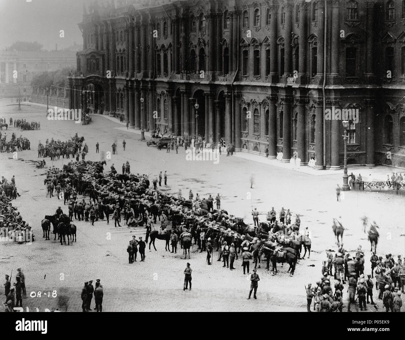 Proletariat revolution hi-res stock photography and images - Alamy