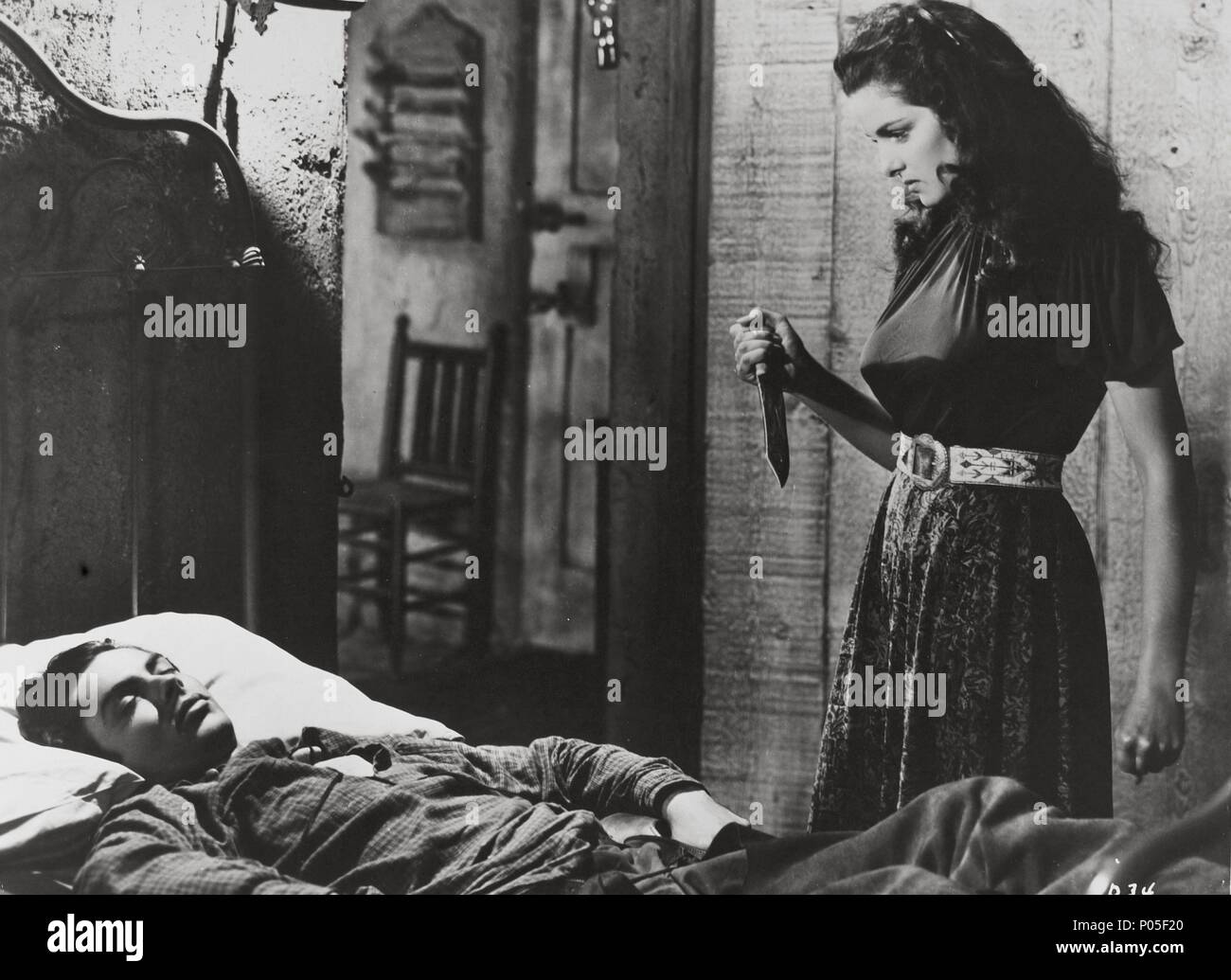 Jane russell the outlaw hi-res stock photography and images - Alamy