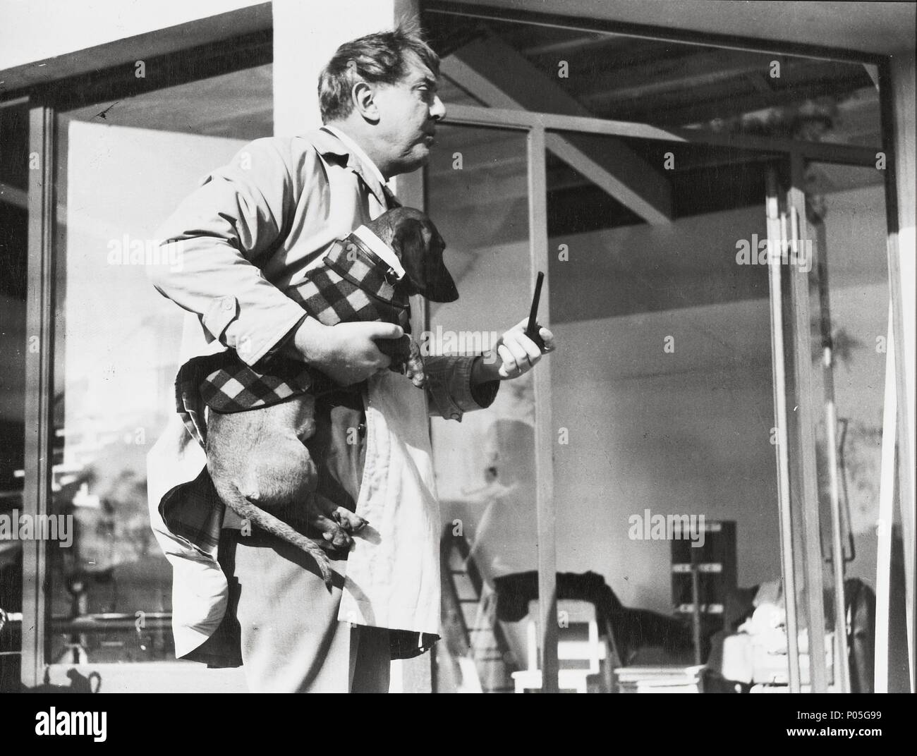 Mon oncle hi-res stock photography and images - Alamy