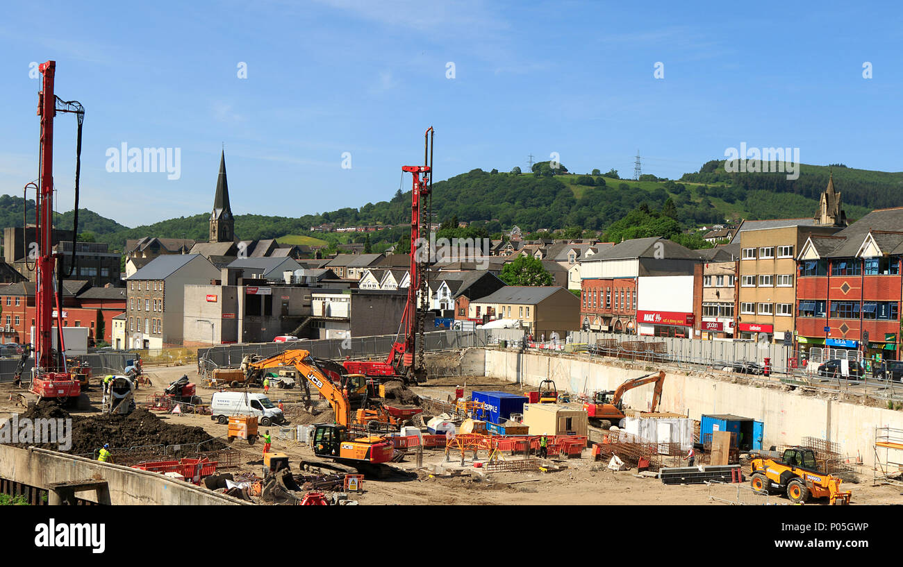 Pontypridd buildings hi-res stock photography and images - Alamy