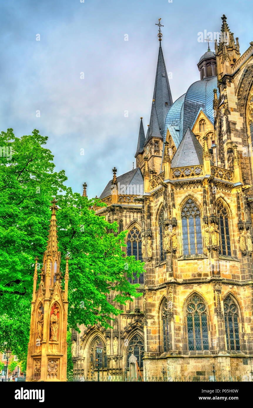 Old Aachen Cathedral Germany High Resolution Stock Photography and ...