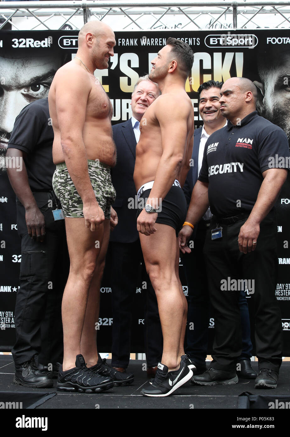 Tyson fury sefer seferi hi-res stock photography and images - Alamy