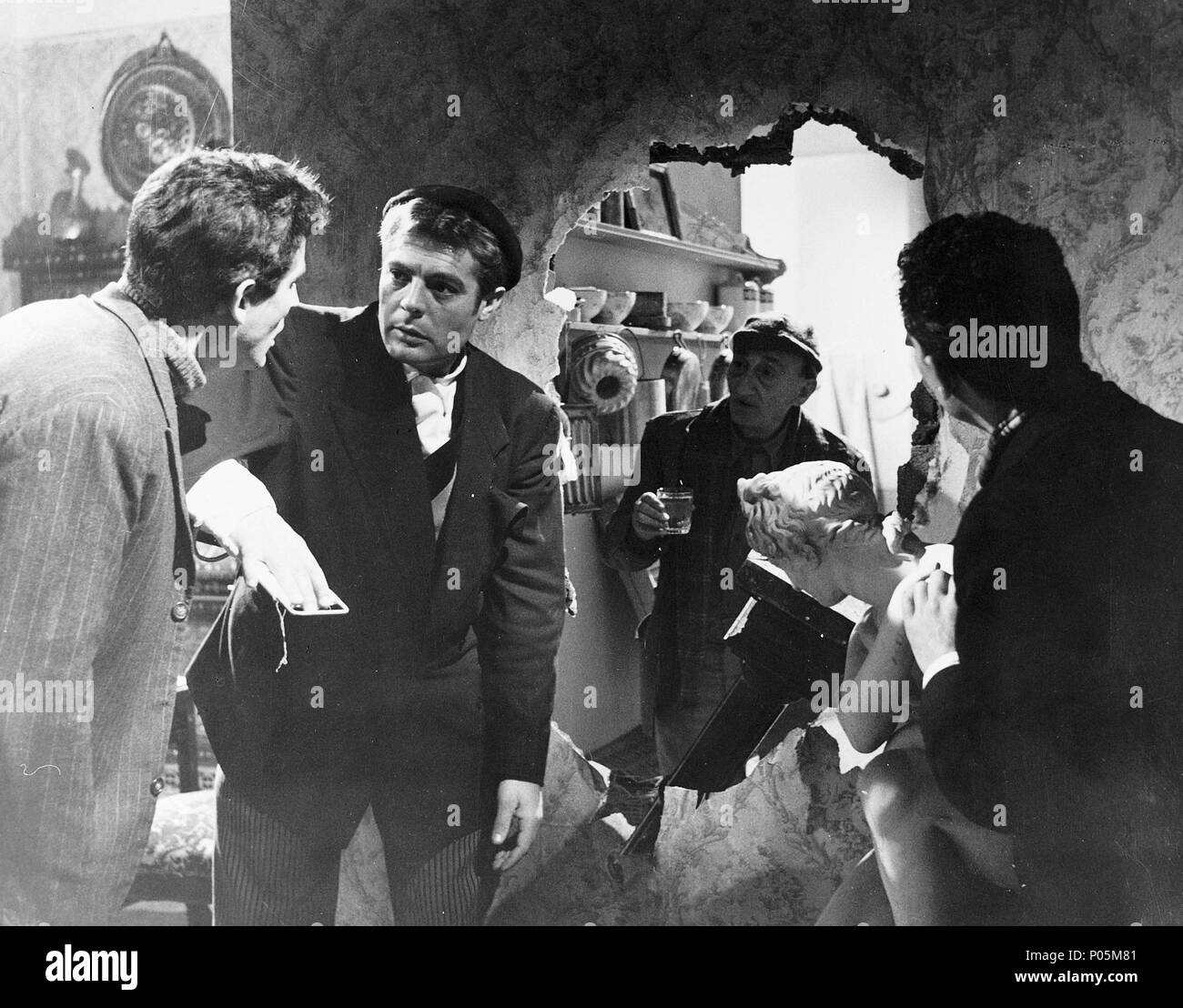 Mario monicelli carlo pisacane hi-res stock photography and images - Alamy