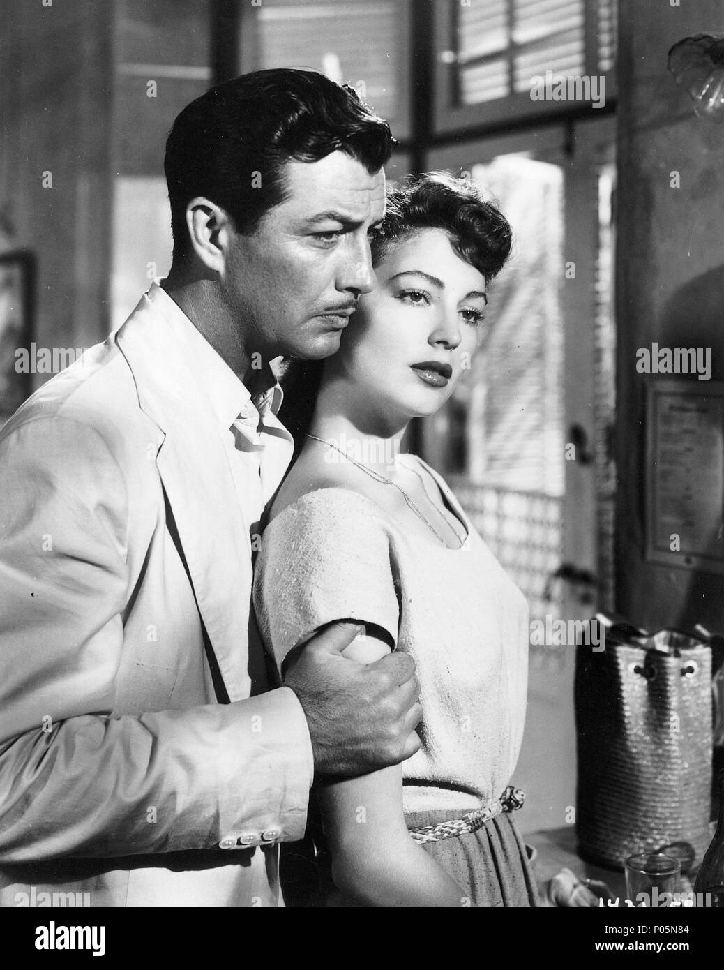 Original Film Title: THE BRIBE. English Title: THE BRIBE. Film Director ...