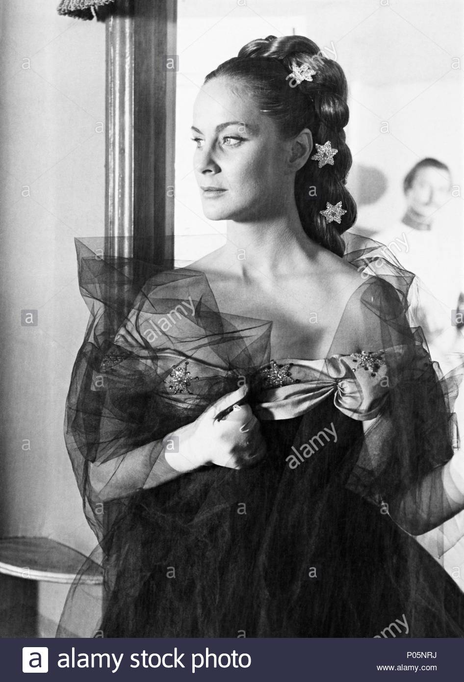 Alida Valli Black and White Stock Photos & Images - Alamy