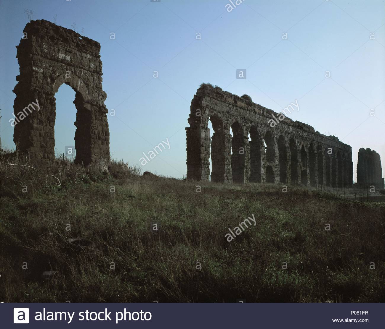 Claudia Aqueduct Stock Photos & Claudia Aqueduct Stock Images - Alamy