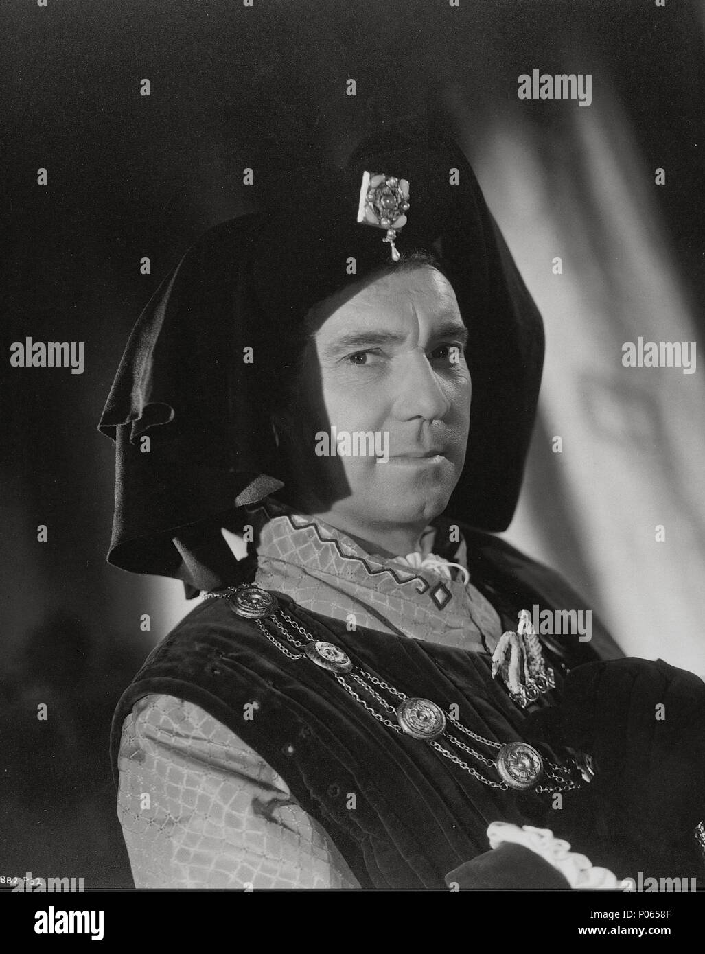 Original Film Title: RICHARD III. English Title: RICHARD III. Film ...
