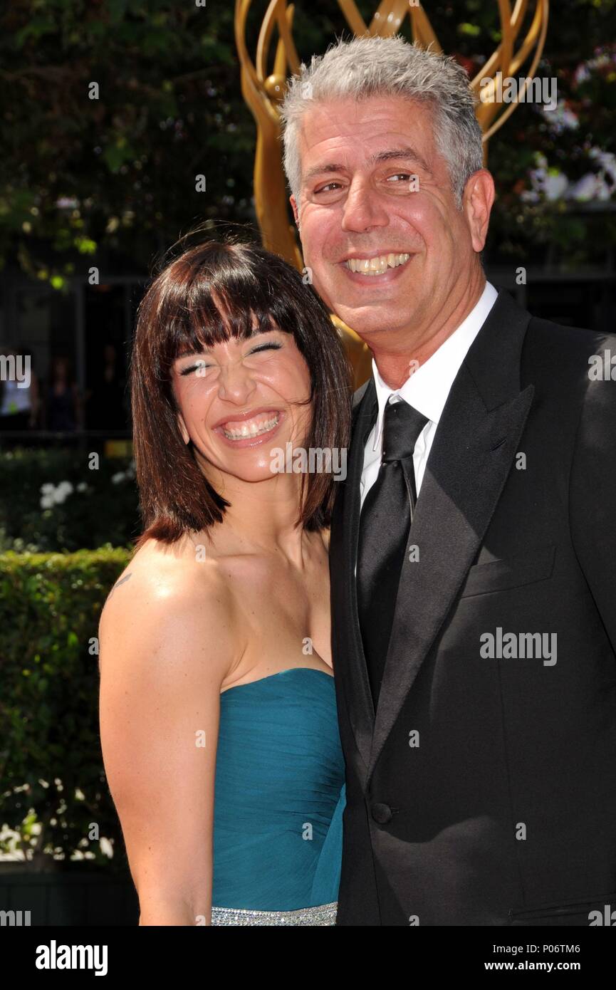Los Angeles, California, USA. 12th Sep, 2009. Anthony Bourdain (r) and ...