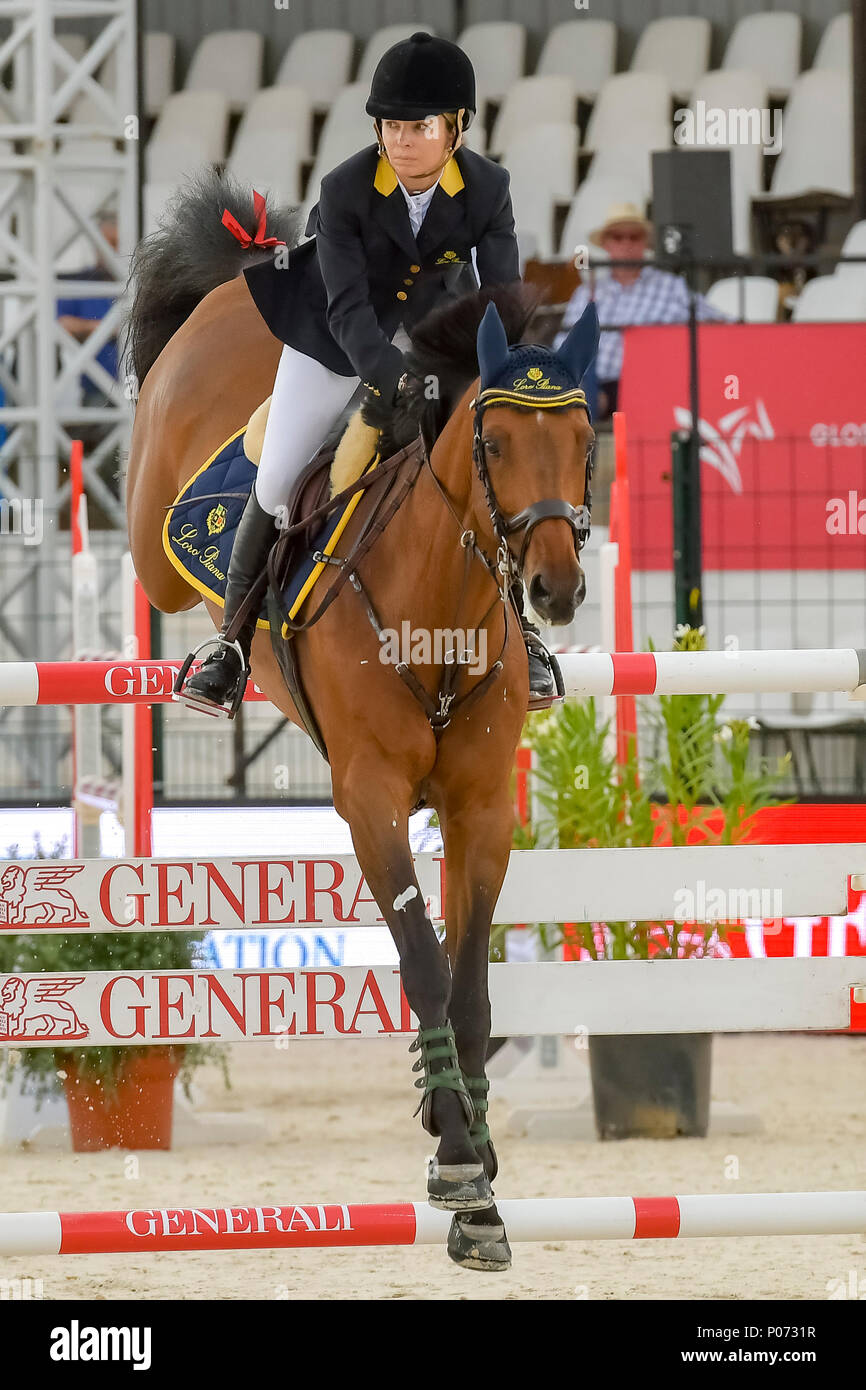 Edwina tops alexander hi-res stock photography and images - Alamy