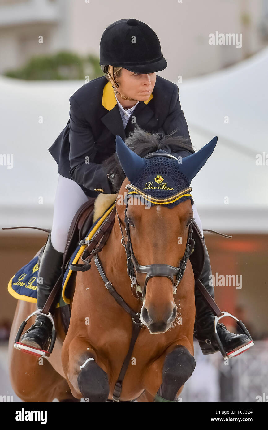 Edwina Tops Alexander High Resolution Stock Photography and Images - Alamy