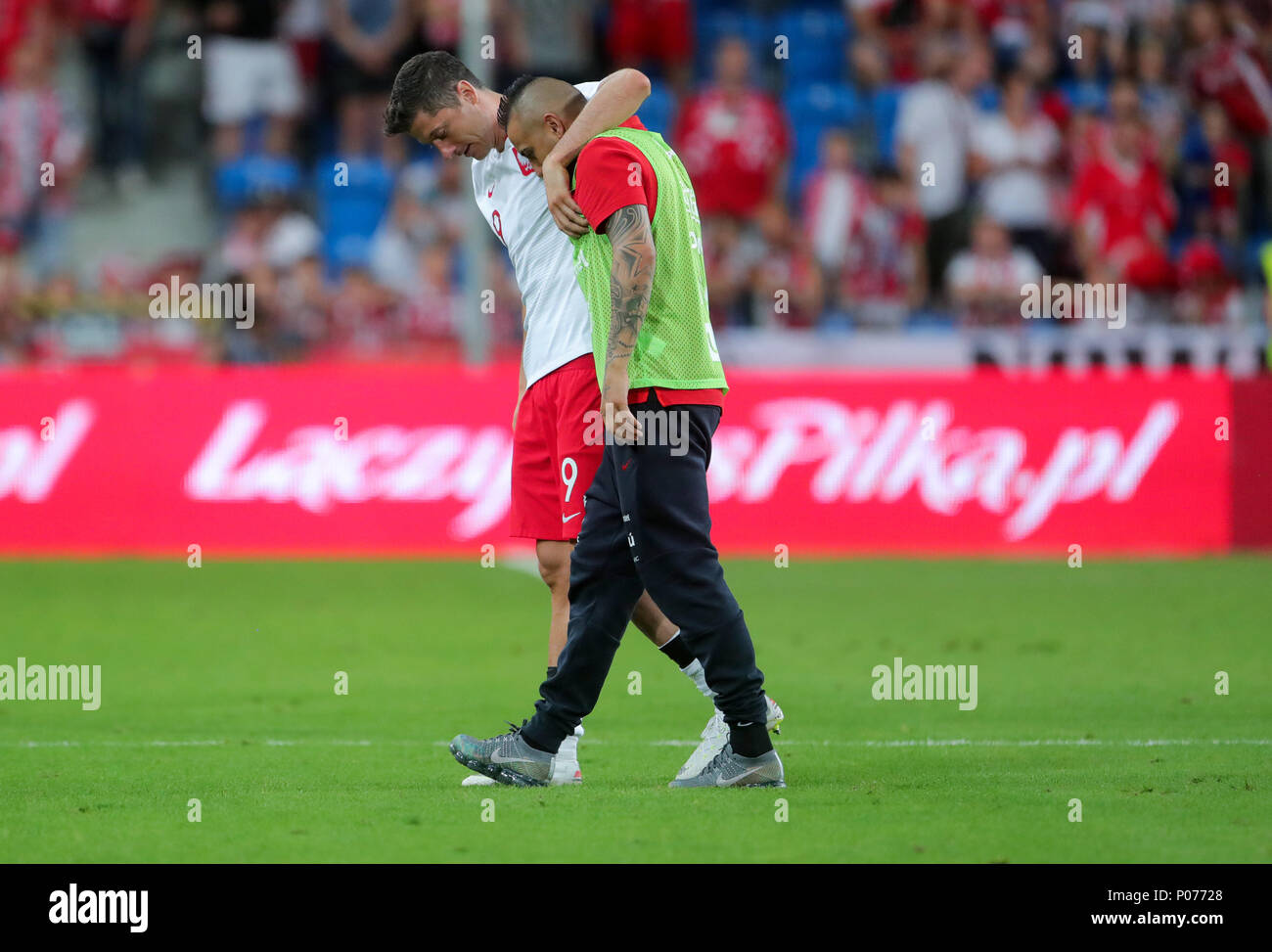 08 June 2018, Poland, Poznan: Soccer, friendly, Poland vs Chile at the ...