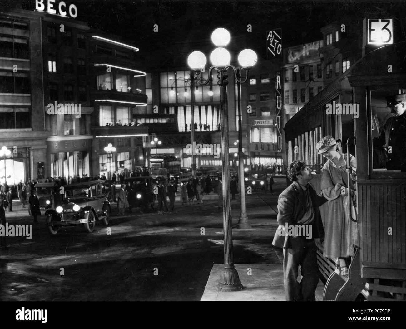 Sunrise song two humans 1927 hi-res stock photography and images - Alamy