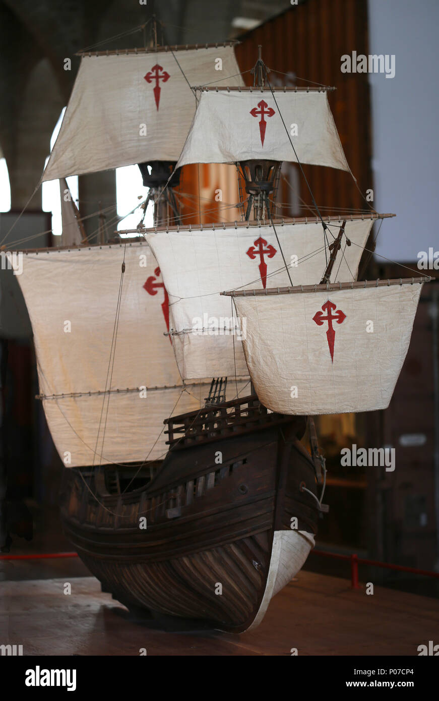 Ferdinand magellan ship hi-res stock photography and images - Alamy