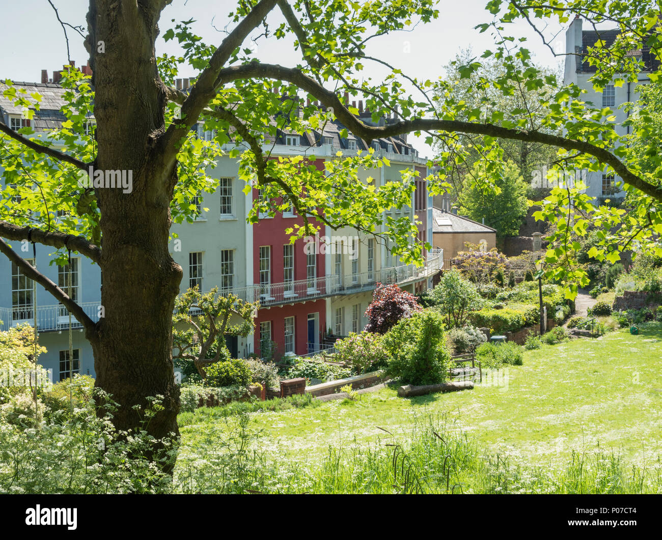 The Polygon in Cliftonwood, Bristol, UK, a terraced Georgian crescent ...