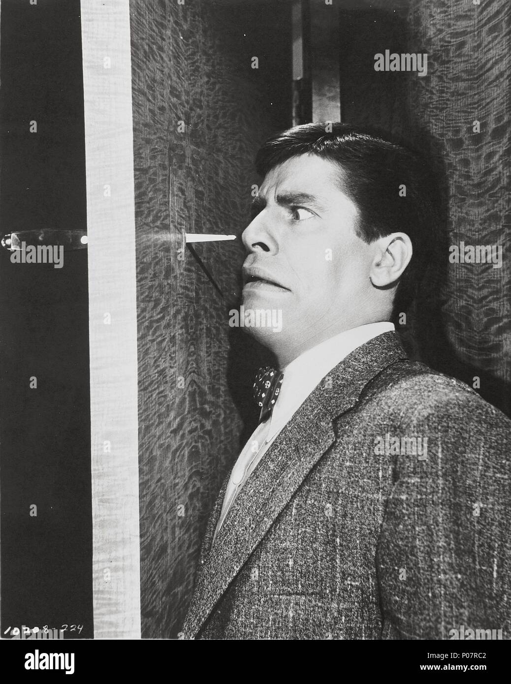 Original Film Title: ARTISTS AND MODELS. English Title: ARTISTS AND ...