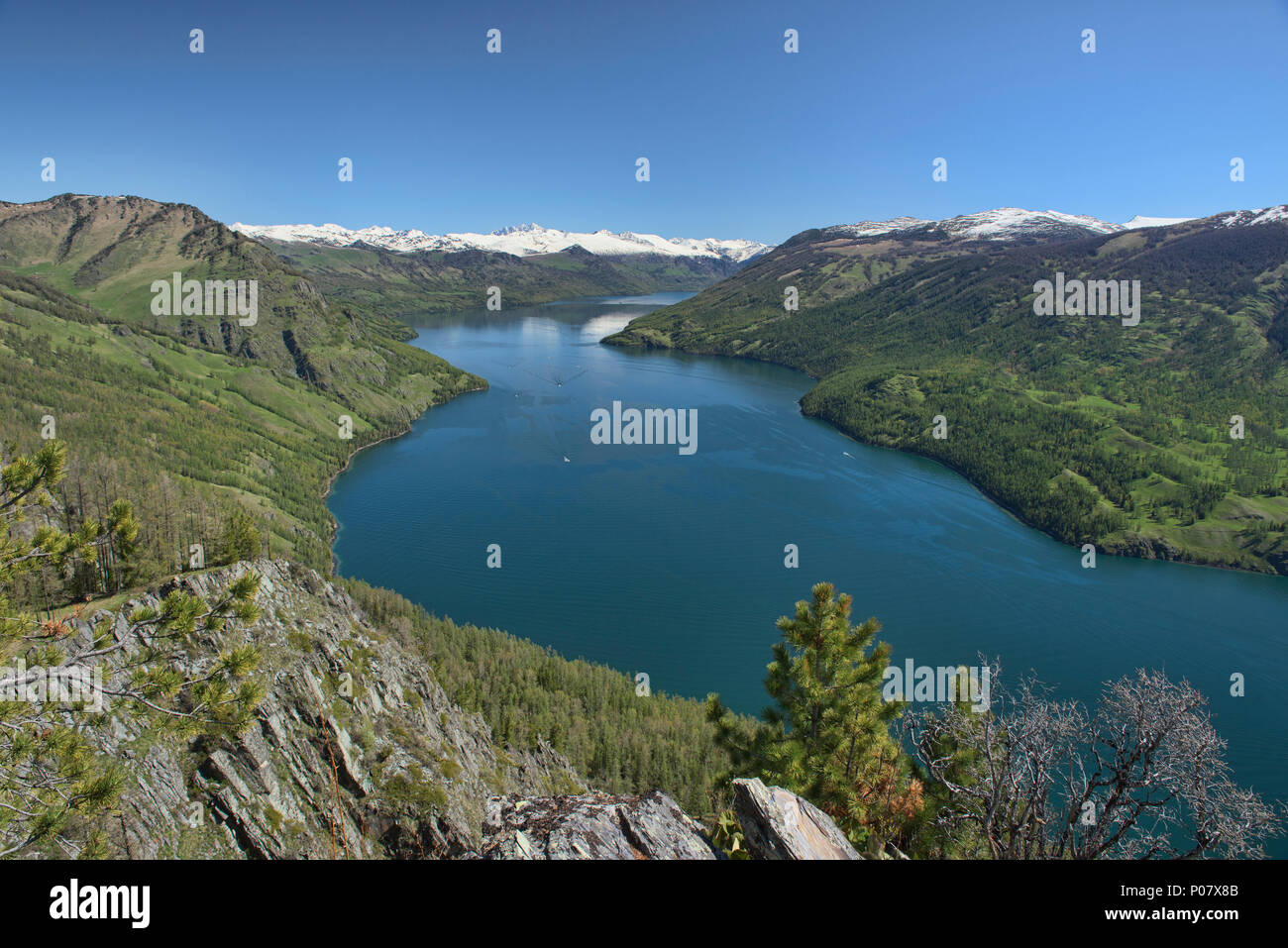 Spectacular lake view, Kanas Lake National Park, Xinjiang, China Stock ...