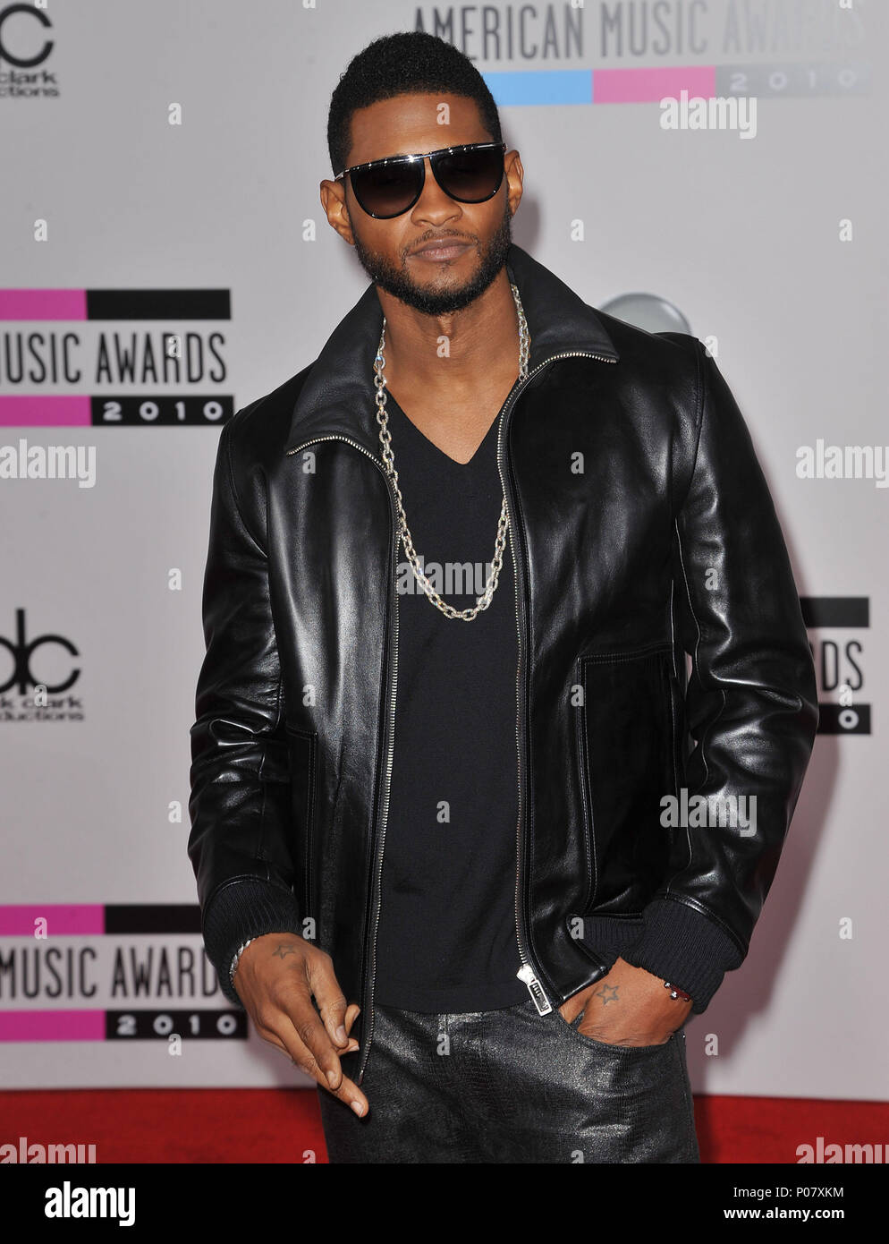 Usher in movie theatre hi-res stock photography and images - Alamy