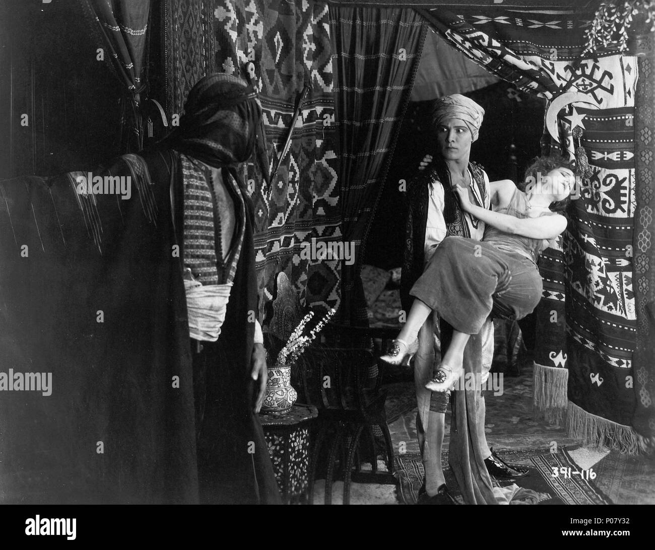 Original Film Title: THE SHEIK. English Title: THE SHEIK. Film Director ...