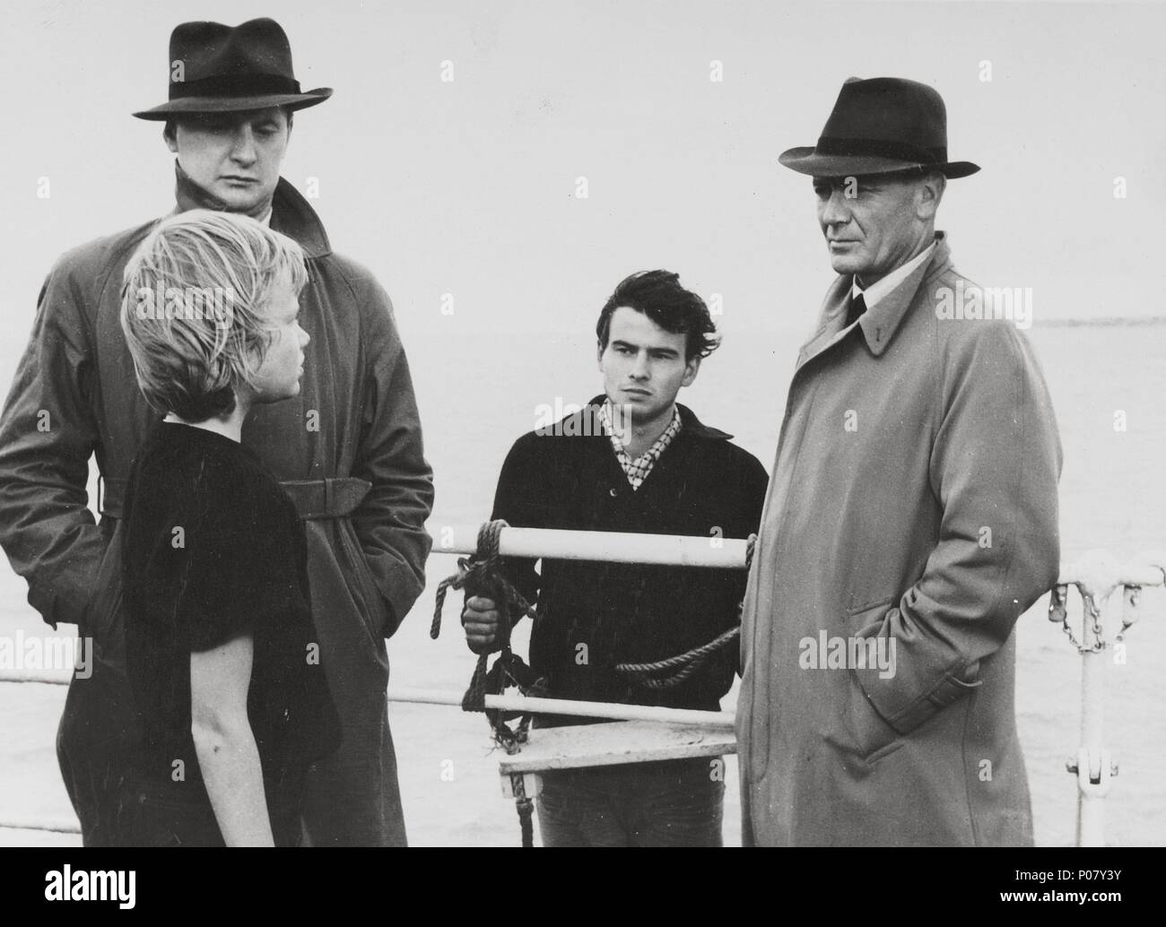 Tiger bay 1959 horst buchholz hi-res stock photography and images - Alamy