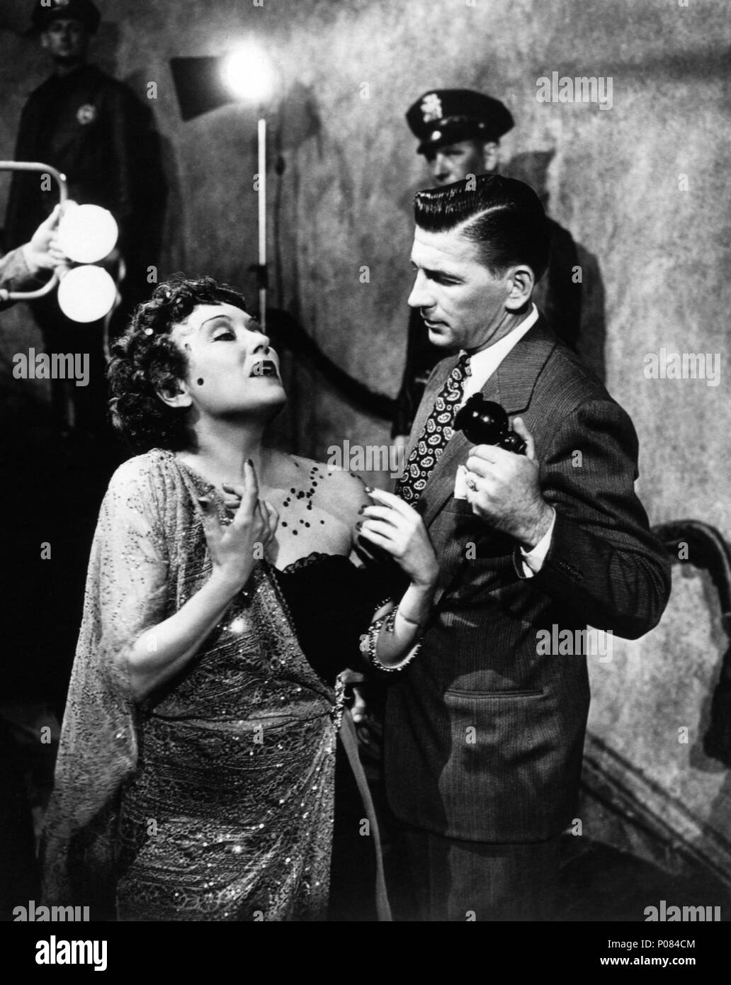 Sunset blvd gloria swanson billy hi-res stock photography and images ...
