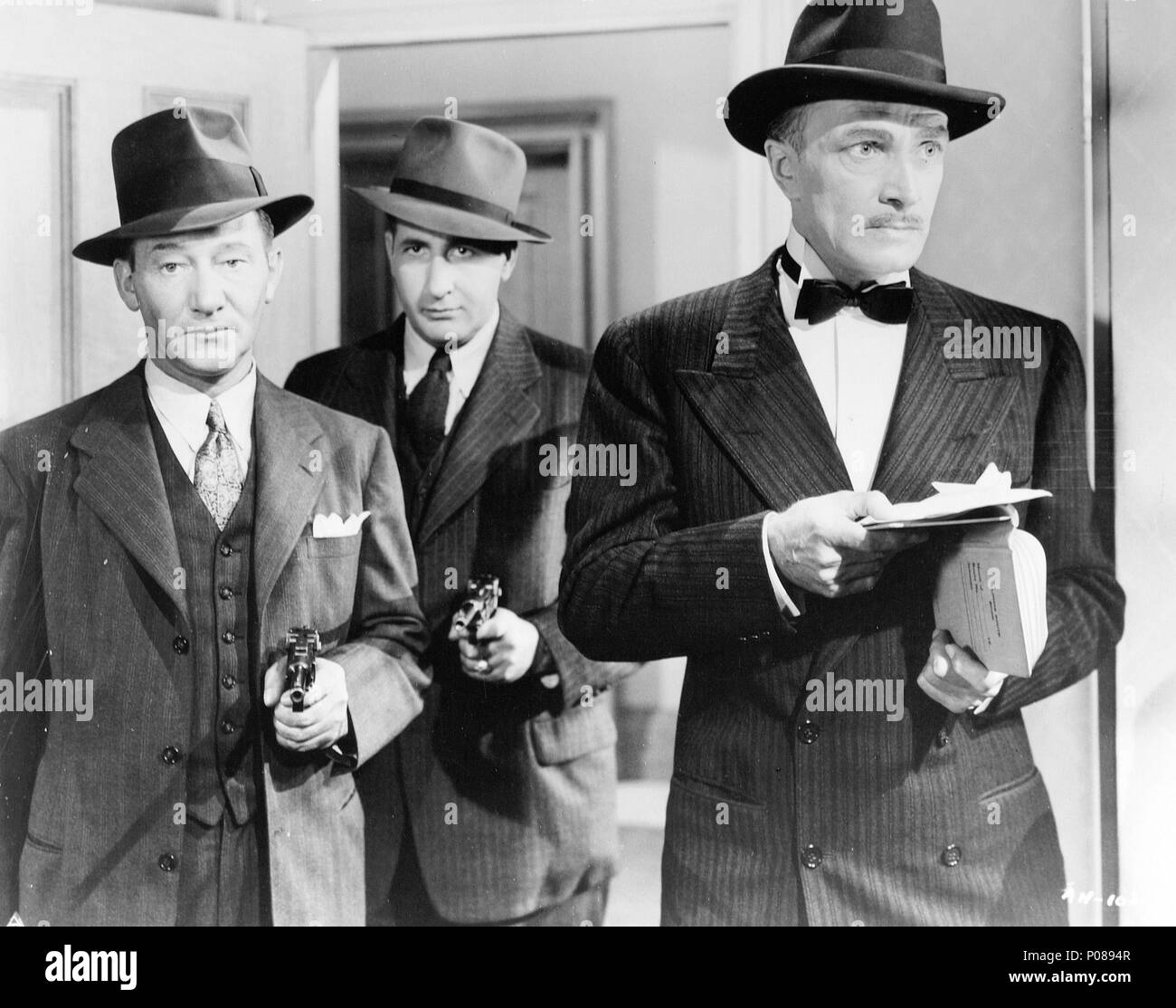 All through the night 1942 hi-res stock photography and images - Alamy