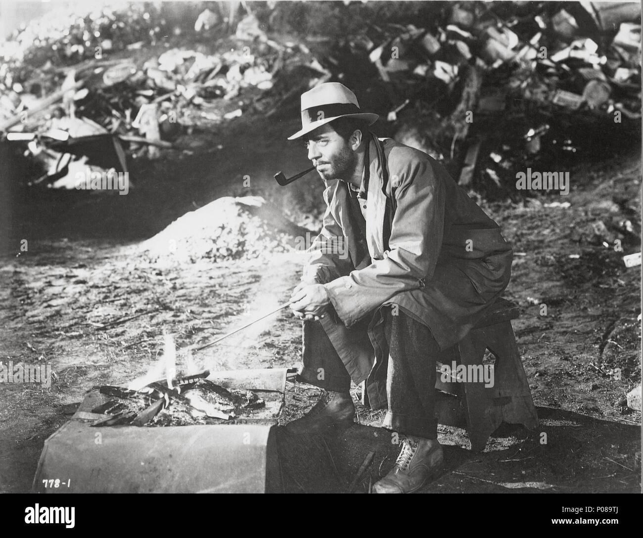 My man godfrey 1936 hi-res stock photography and images - Alamy