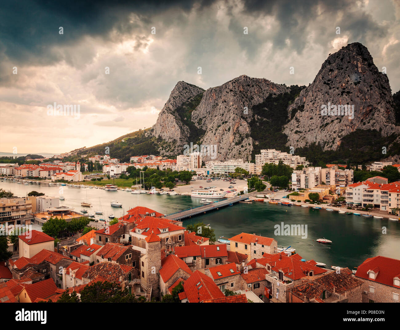 The historical town of Omis, Croatia Stock Photo - Alamy