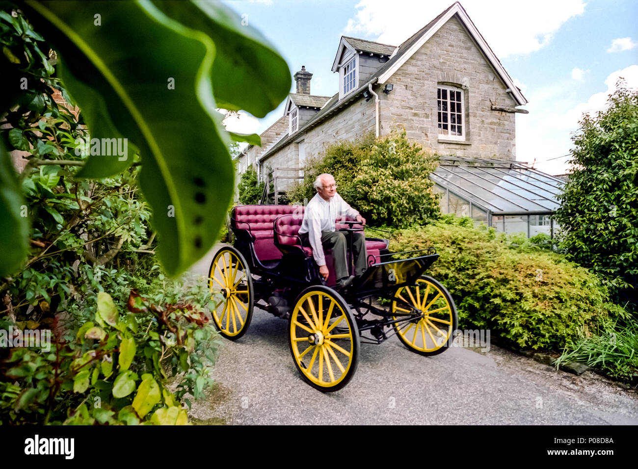 Robin Loder, of Leonardslee, with his 1895 Armstrong car Stock Photo ...