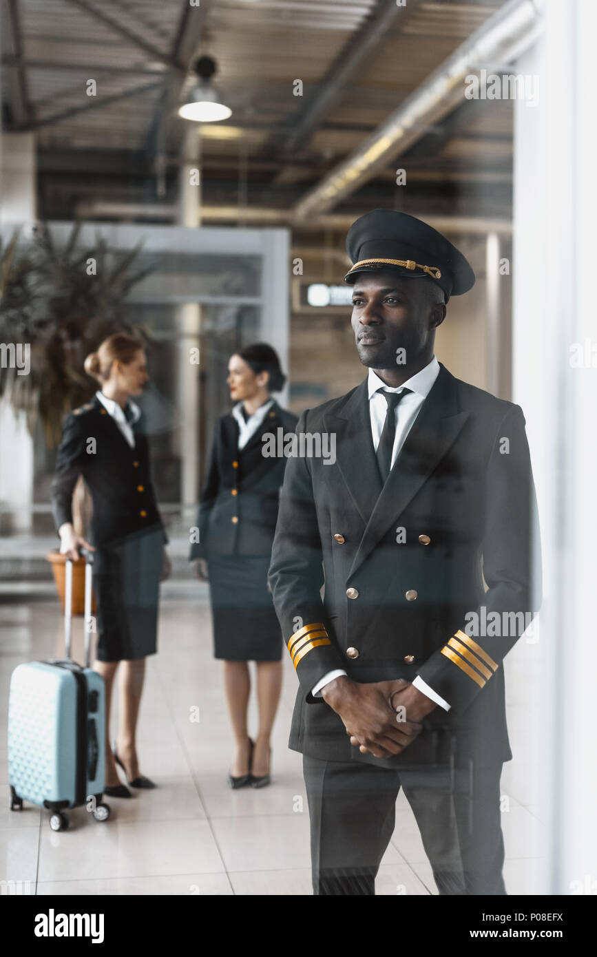 Stewardesses hi-res stock photography and images - Alamy