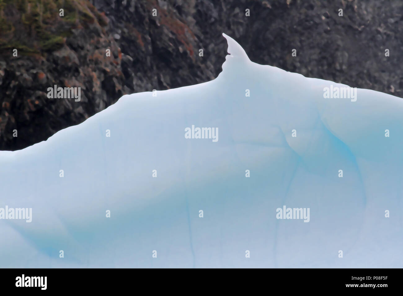 Ice berg in the Atlantic Ocean off the coast of Newfoundland, Canada ...