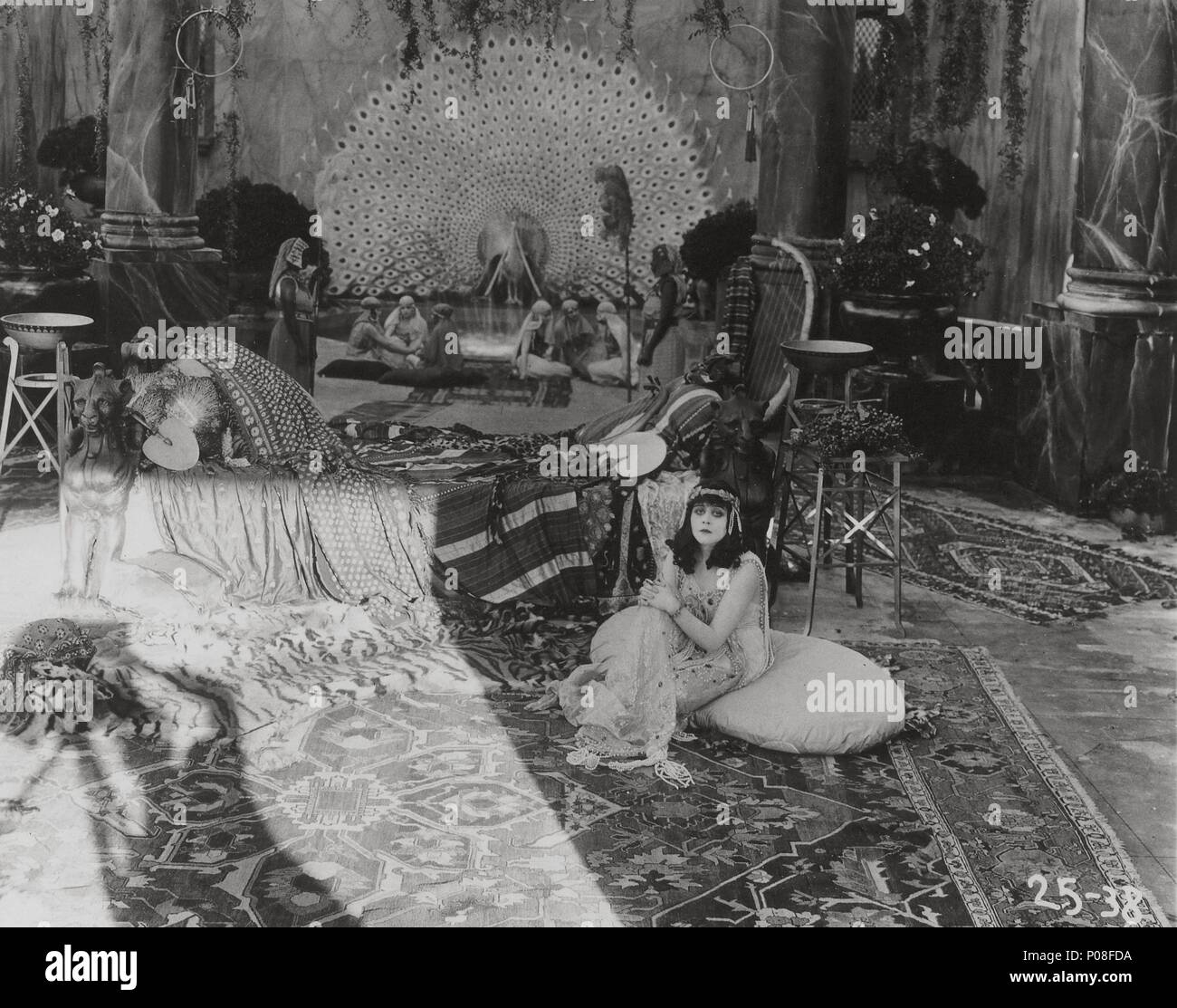 Original Film Title: CLEOPATRA. English Title: CLEOPATRA. Film Director: J. GORDON EDWARDS. Year ...