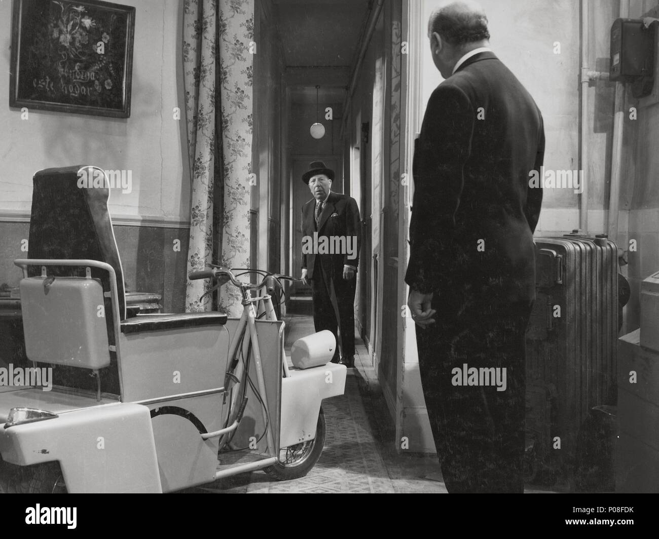 Jose Isbert High Resolution Stock Photography and Images - Alamy