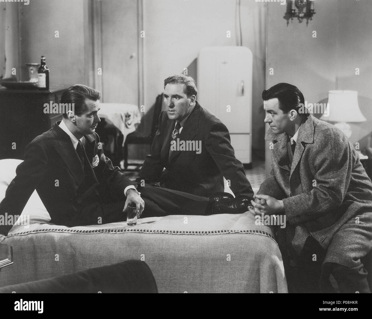 Original Film Title: THE BLUE DAHLIA. English Title: THE BLUE DAHLIA ...