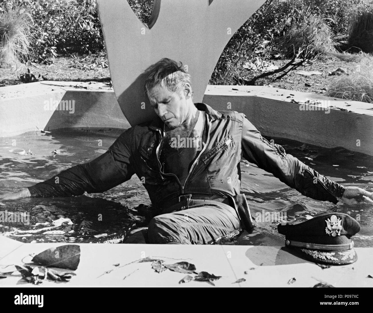 The omega man film Black and White Stock Photos & Images - Alamy