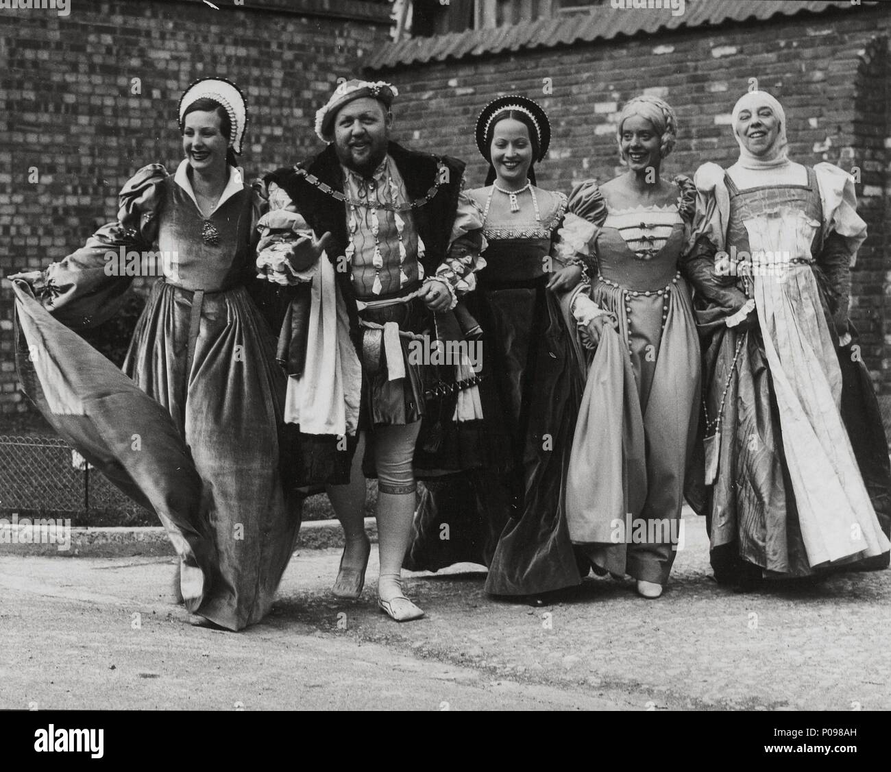 Original Film Title: THE PRIVATE LIFE OF HENRY VIII. English Title: THE ...