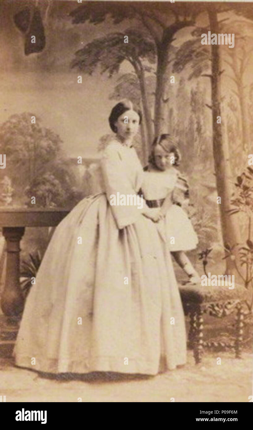 Lady curzon hi-res stock photography and images - Alamy