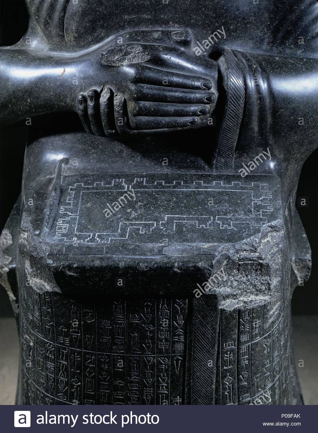 Statue Of Gudea Stock Photos & Statue Of Gudea Stock Images - Alamy