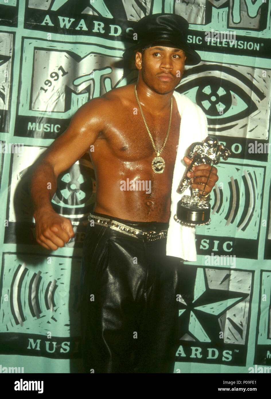 UNIVERSAL CITY, CA - SEPTEMBER 05: Singer/actor LL Cool J attends the ...