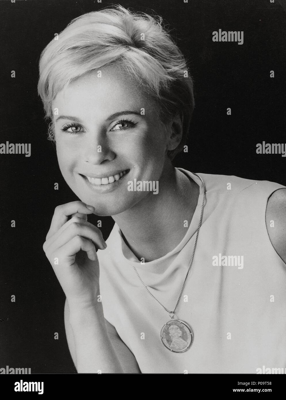 Bibi andersson hi-res stock photography and images - Alamy