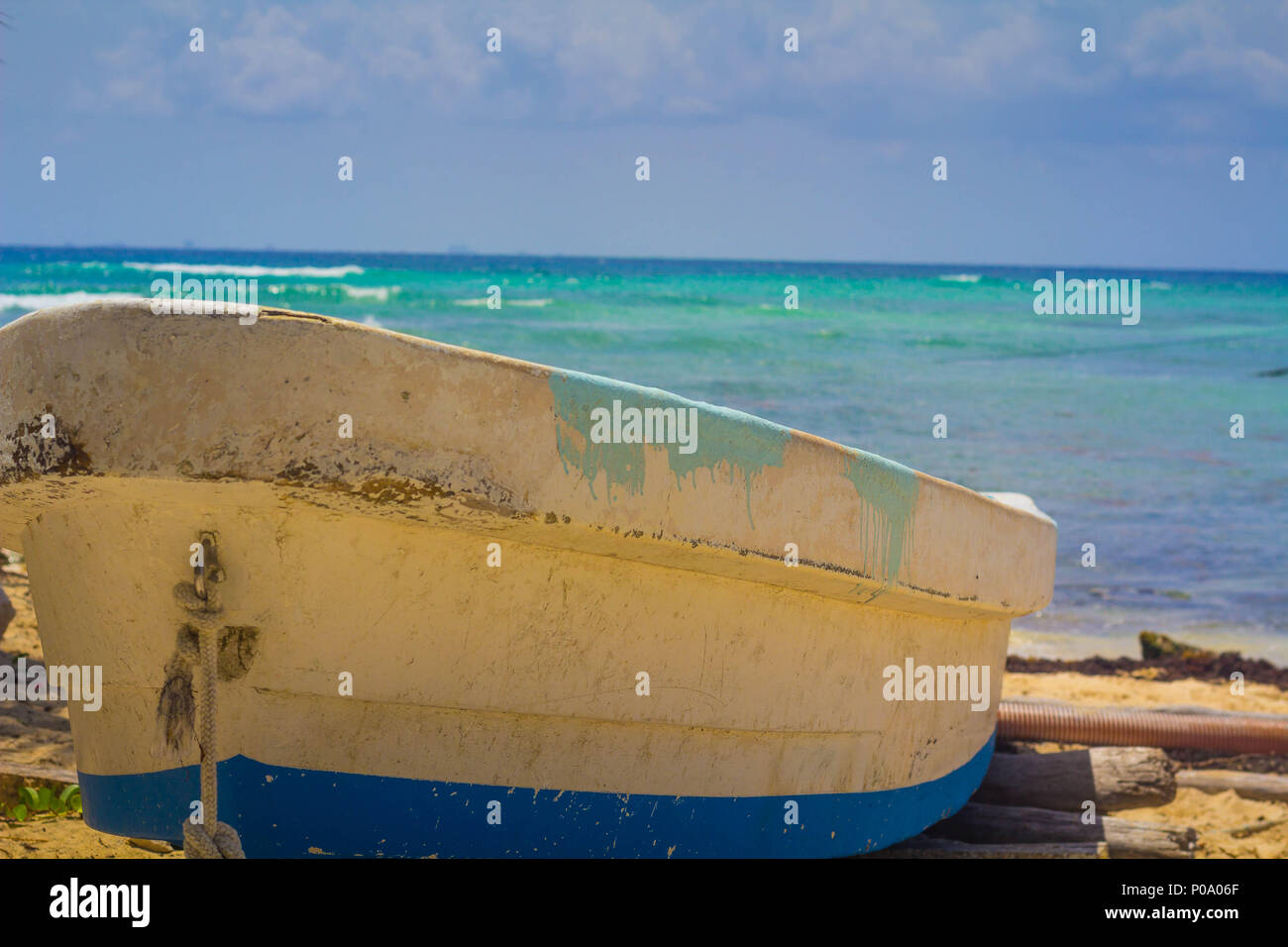 Side view of fishing boat hi-res stock photography and images - Alamy