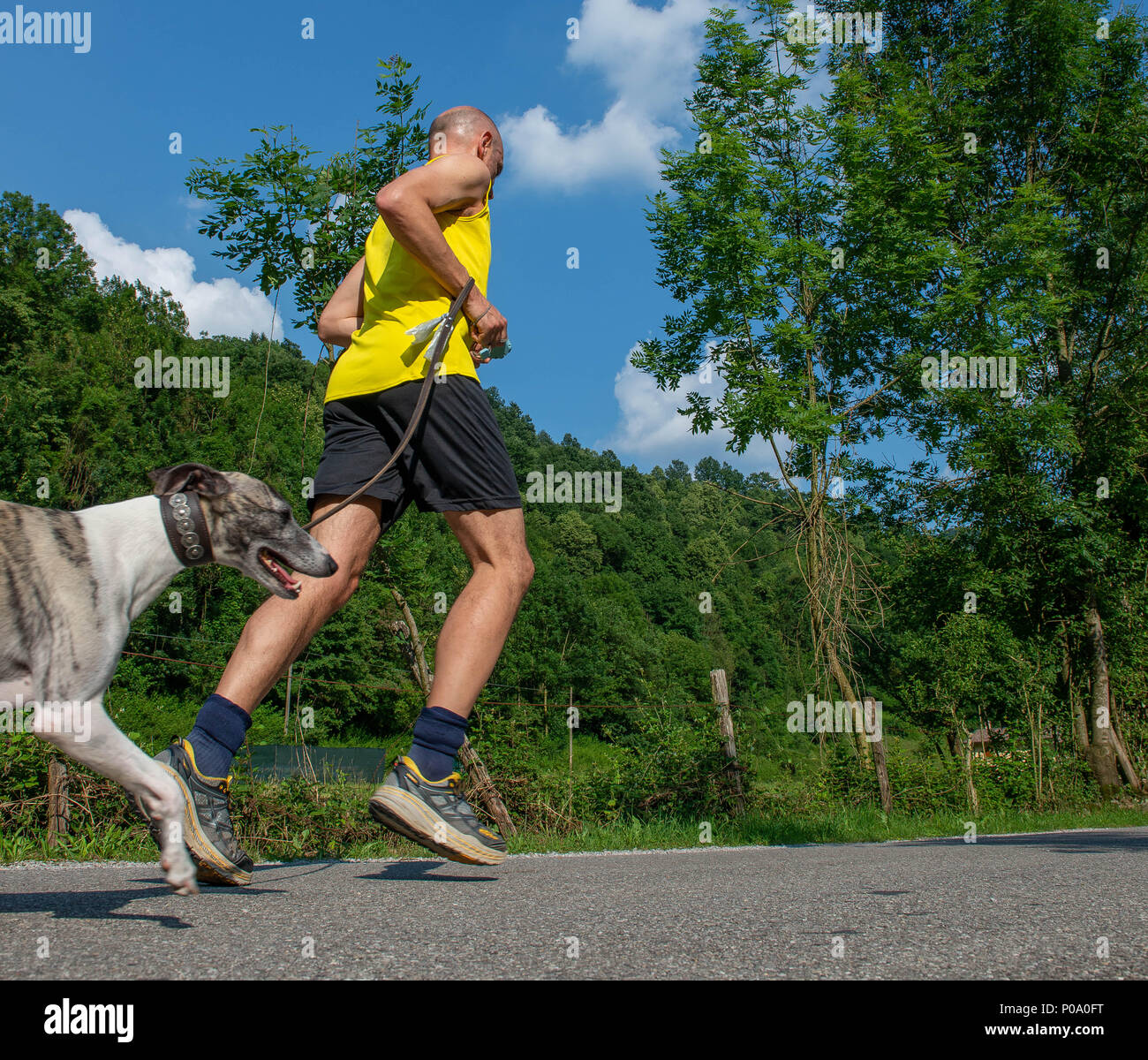 Keep fit clothing hi-res stock photography and images - Alamy