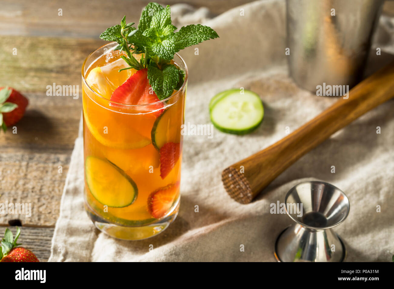 Pimms Cocktail Stock Photos & Pimms Cocktail Stock Images - Alamy