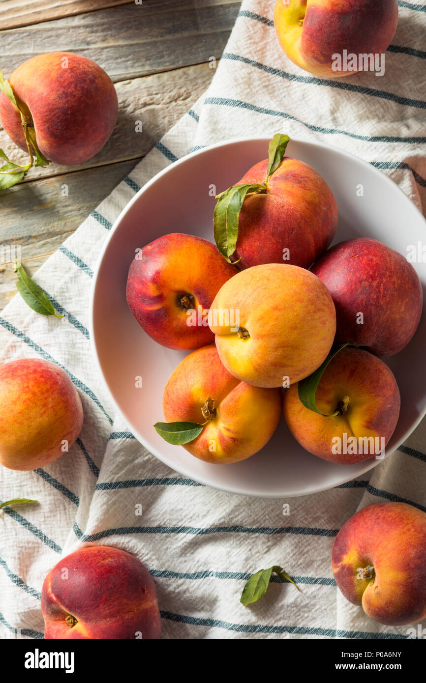 Raw Organic Orange Peaches Ready to Eat Stock Photo - Alamy