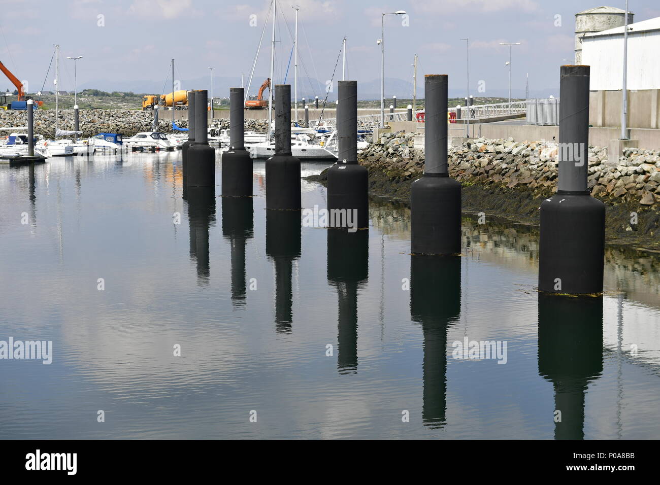 Rossaveal ferry hi-res stock photography and images - Alamy