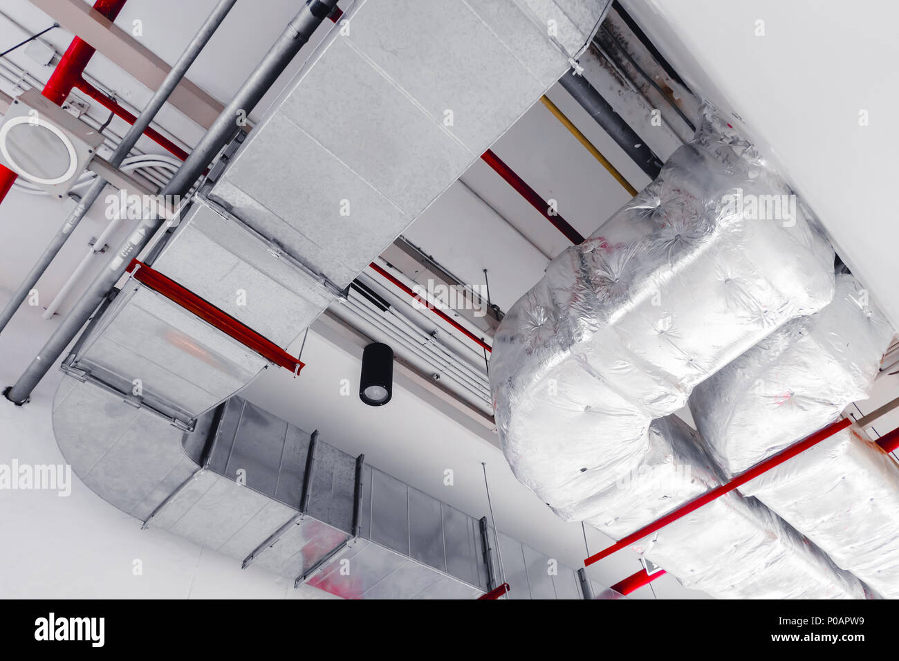 Air conditioning ceiling vent hi-res stock photography and images - Alamy