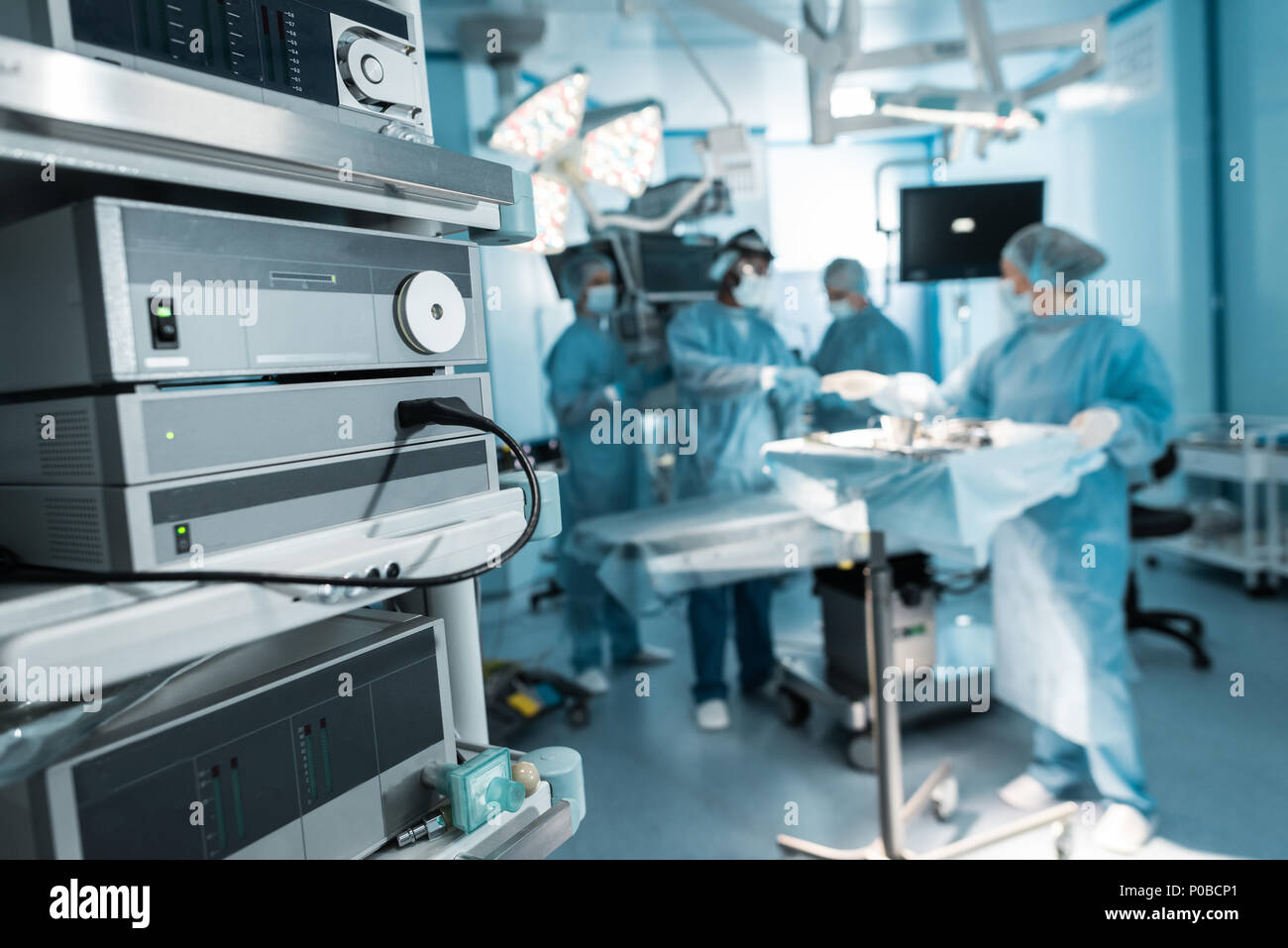 Doctors preparing surgery in hospital hi-res stock photography and ...