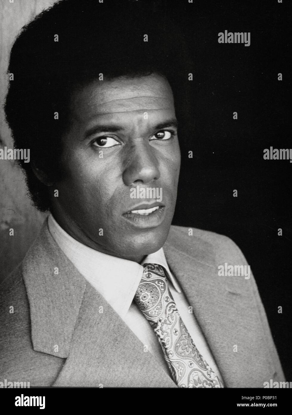 Stars: ROBERT HOOKS Stock Photo - Alamy