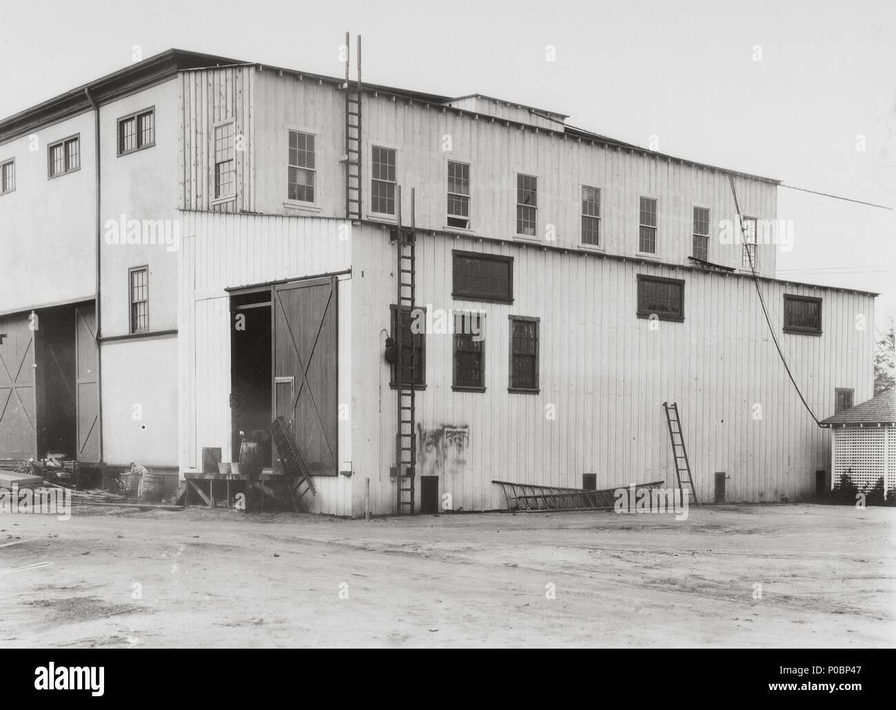 Original Film Title: FILM HISTORY: THOMAS INCE STUDIOS. English Title ...