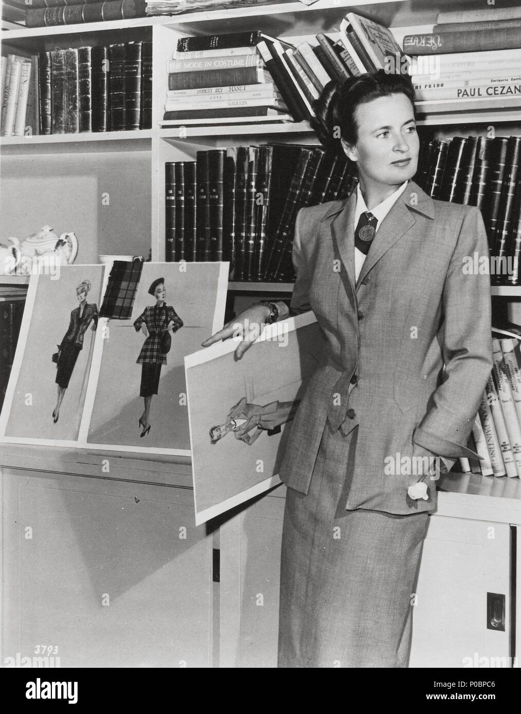 Description: Costume Designer. 1900-1962. Stars: IRENE Stock Photo - Alamy